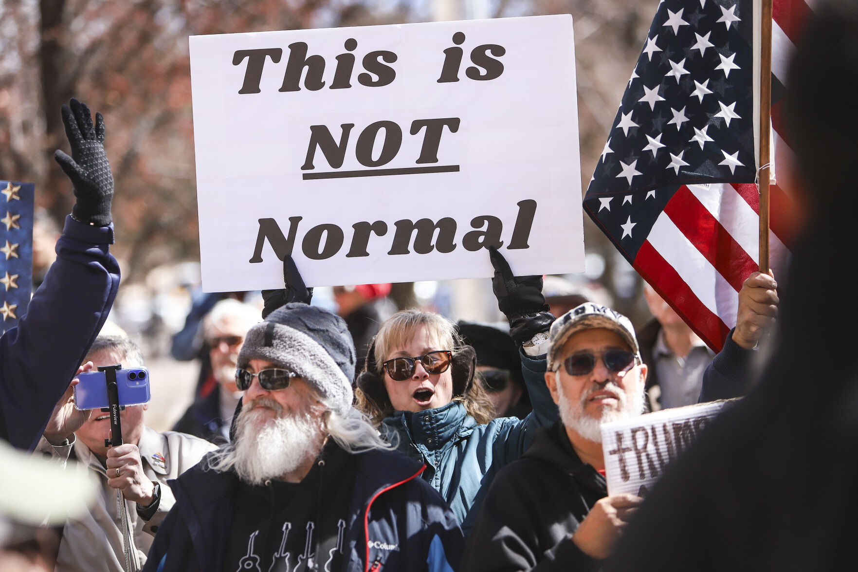 New Mexico veterans protest Trump amid fears of VA cuts | Local News ...