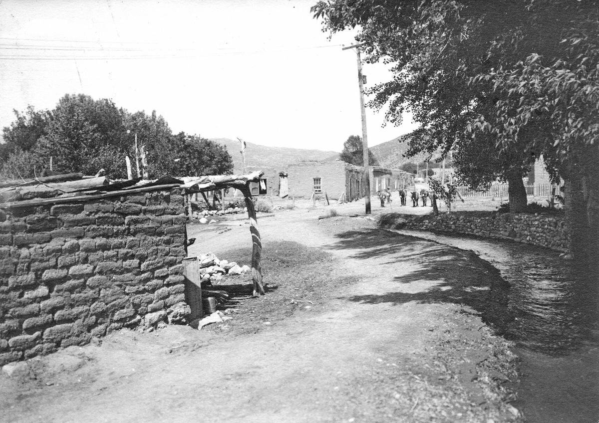 The way we were: Canyon Road | Local News | santafenewmexican.com