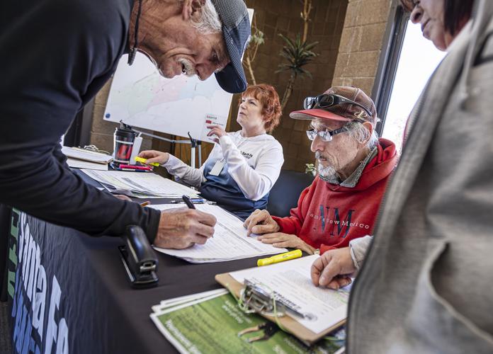 Mayor praises governor as he pushes beautification efforts | Local News ...