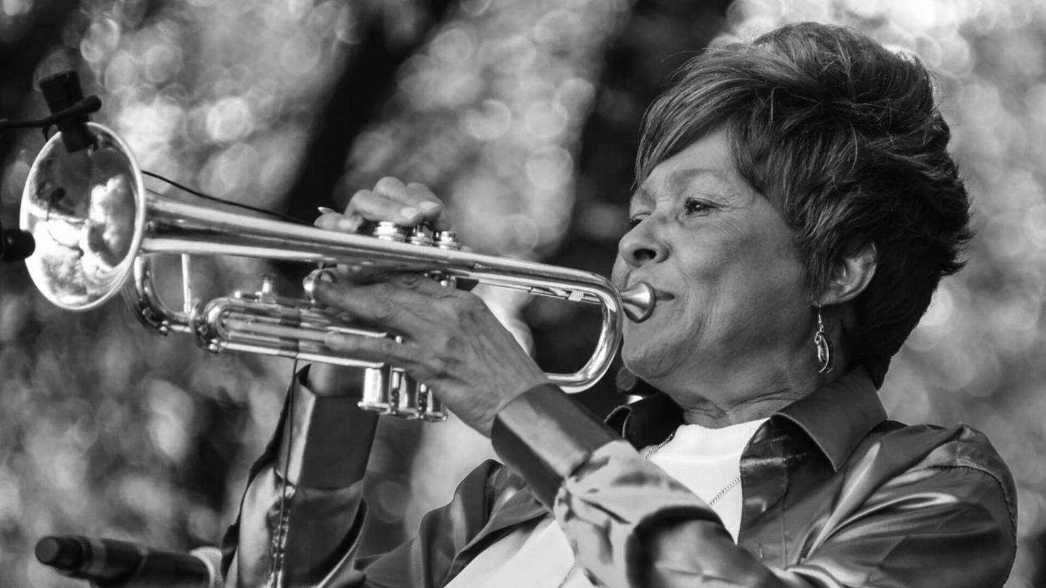 The Family Stone Still Delivers 'Hot Fun In The Summertime ...