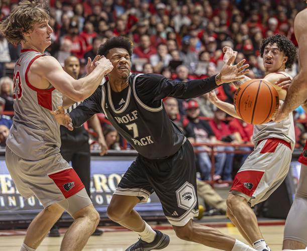Lobos fans give Nevada an earful in 80-73 win | Sports ...