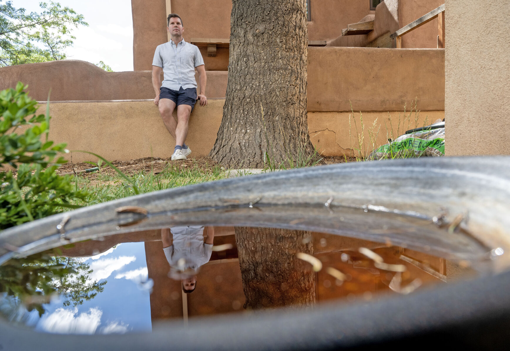 'So many needles falling': Santa Feans grapple with outbreak of ...