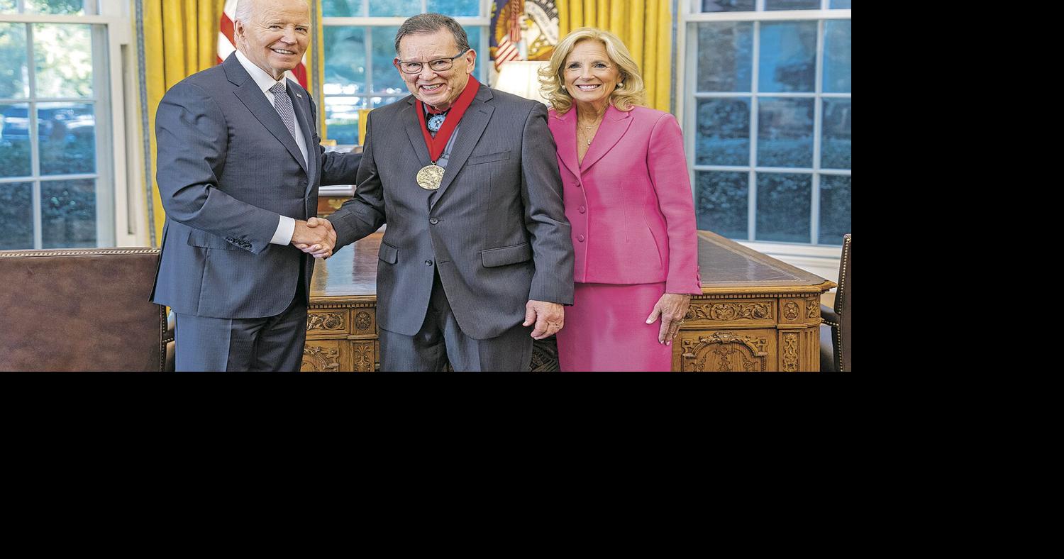 A Man of Medal: Dr. Robert Martin | Pasatiempo | santafenewmexican.com