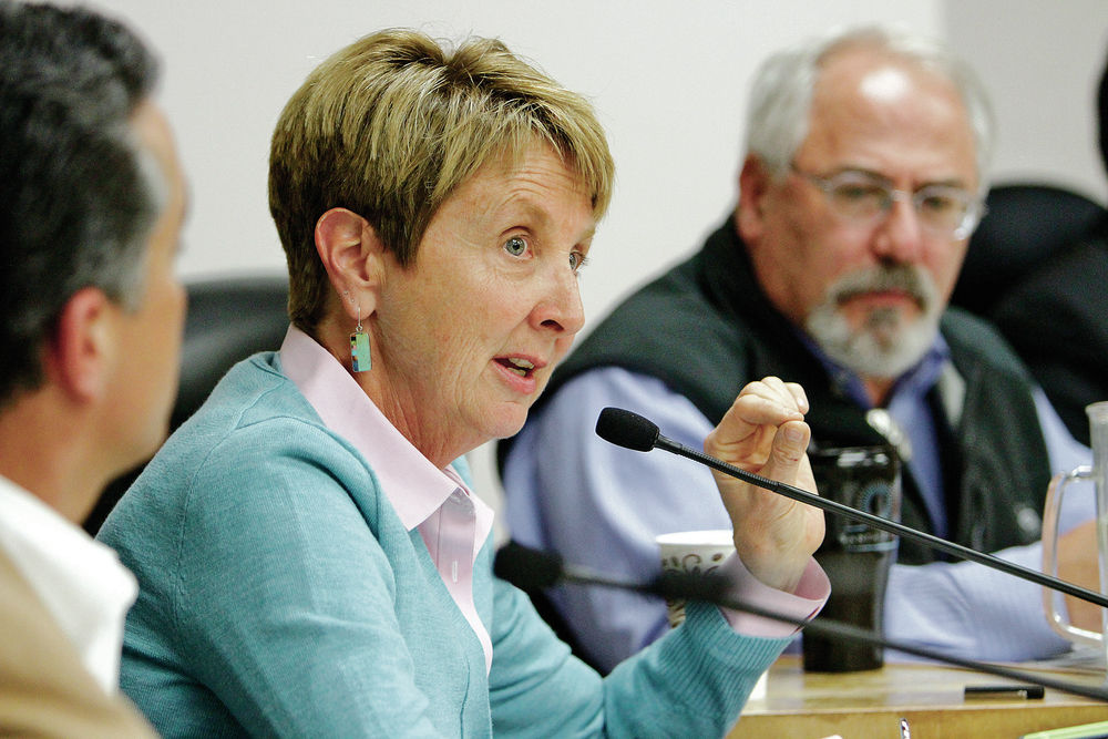 Santa Fe City Council's supermajority of women an outlier in New Mexico ...