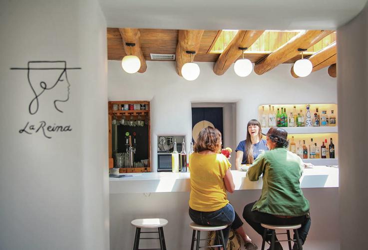 La Reina bar opens at El Rey Court | Taste | santafenewmexican.com