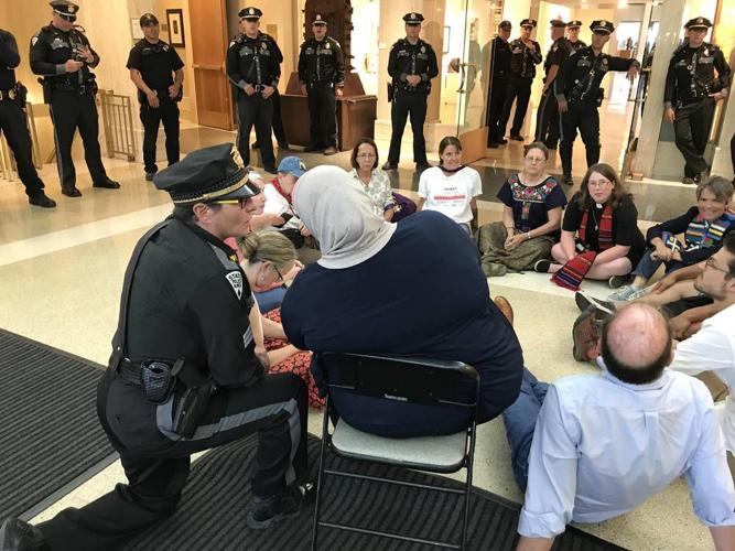 New Mexico police arrest protesters at state Capitol | Local News ...