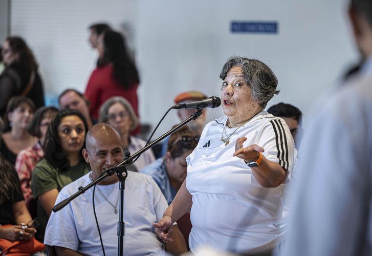Santa Fe mayor holds first Spanish language town hall for south-side ...
