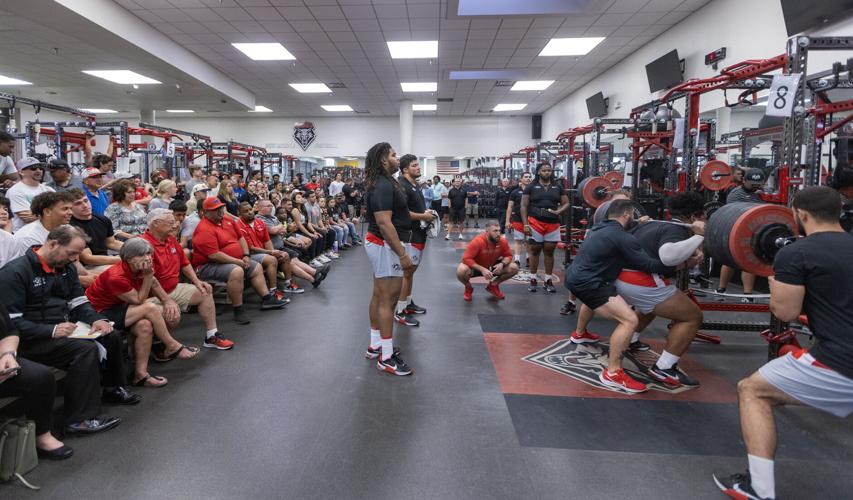 Lobos compete in annual Night of Champions weightlifting event | Sports ...