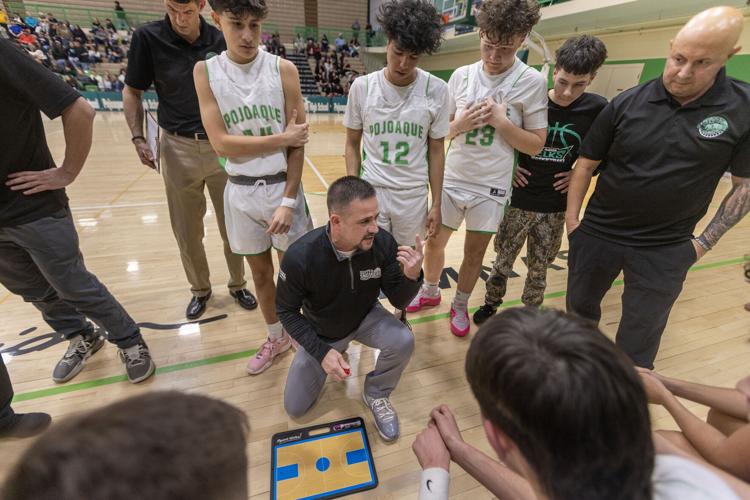 Pojoaque coach rebounding career with other castoffs | Sports ...