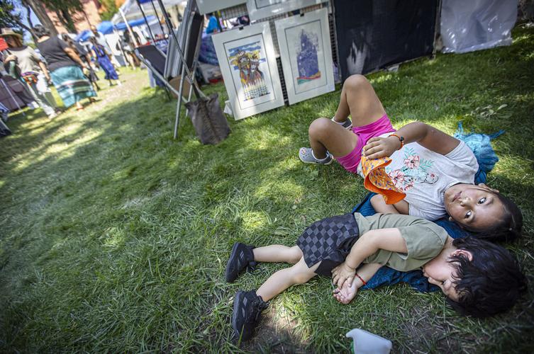 Artists appreciate growing crowds at Indigenous art markets | Local ...