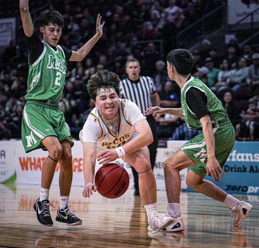 Pecos throttles Mora's attack to reach 10th straight semifinal | Sports ...