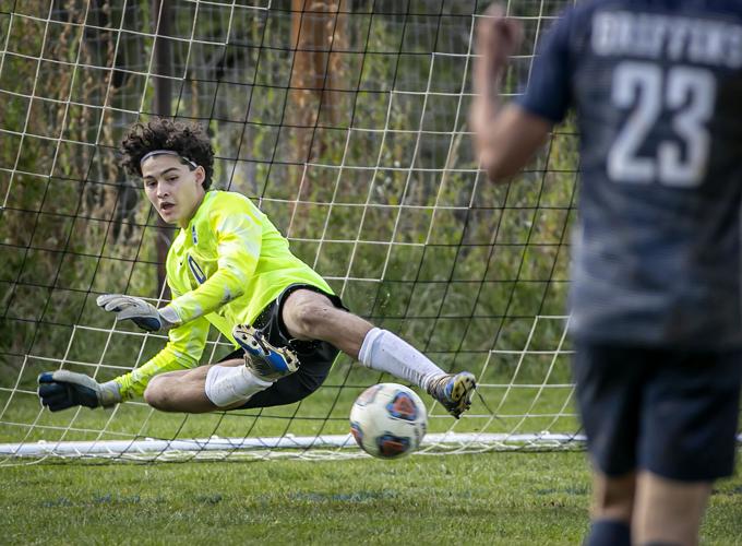 Garcia in right place at right time as Blue Griffins win Round 1 ...