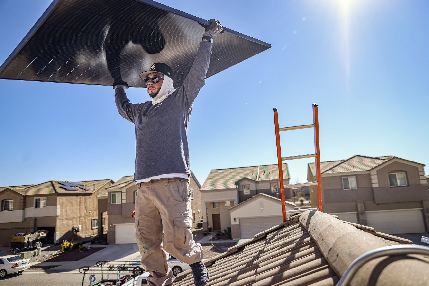 New Mexico solar firms hope tax credit hike will help boost business ...