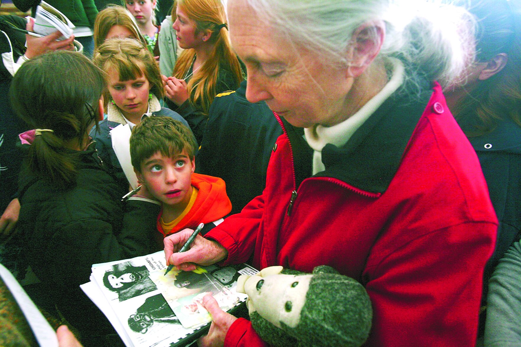 Champion of chimps, including New Mexico's, Jane Goodall had a soft ...