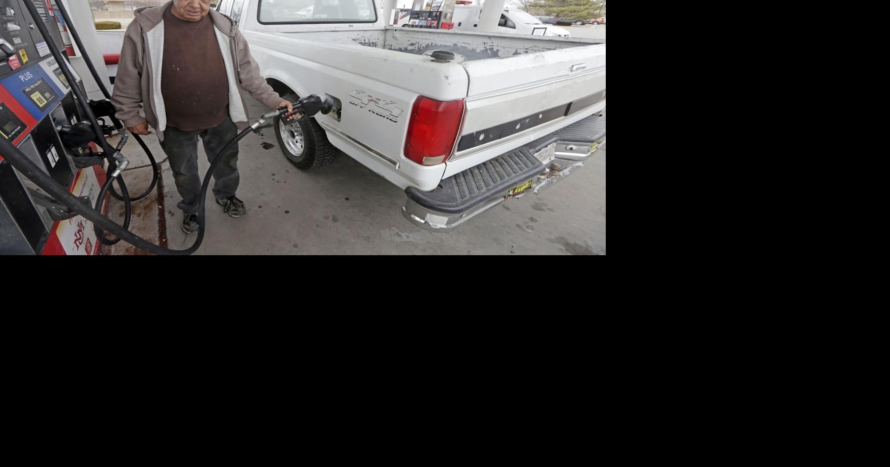 New Mexico drivers see big range of gas prices, but cost drops sharply ...