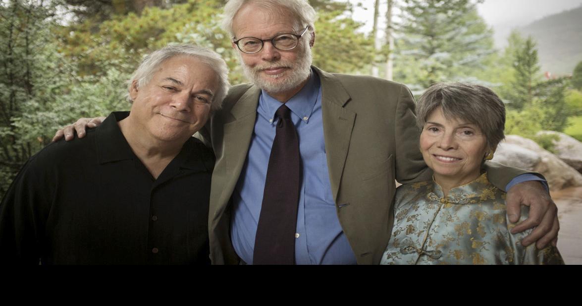 Bridging centuries: Guitarist David Starobin | In Concert ...