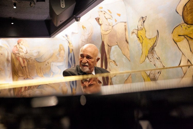 The 20th train: Simon Gronowski recounts his narrow escape from the ...