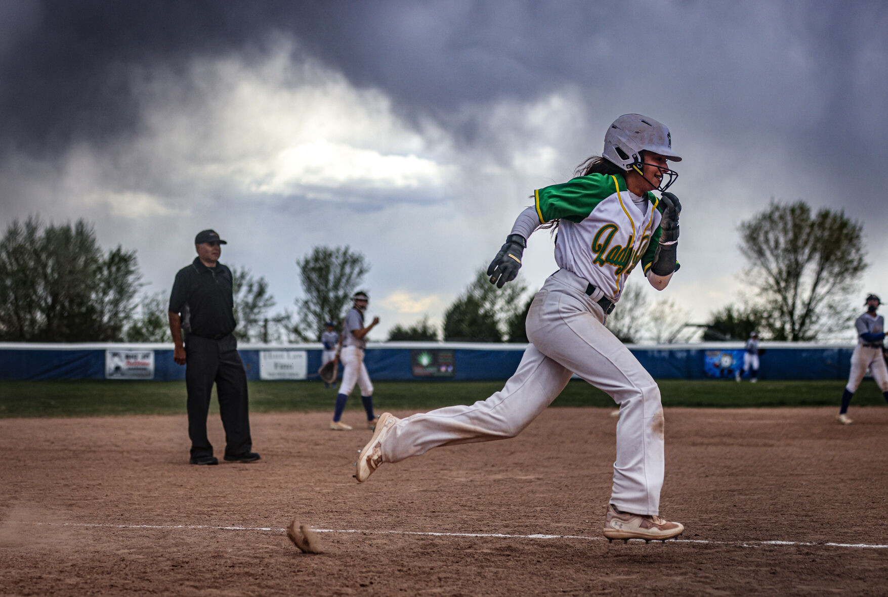 Rejuvenated Lady Dons roll to sixth straight win, secure District 2-3A ...