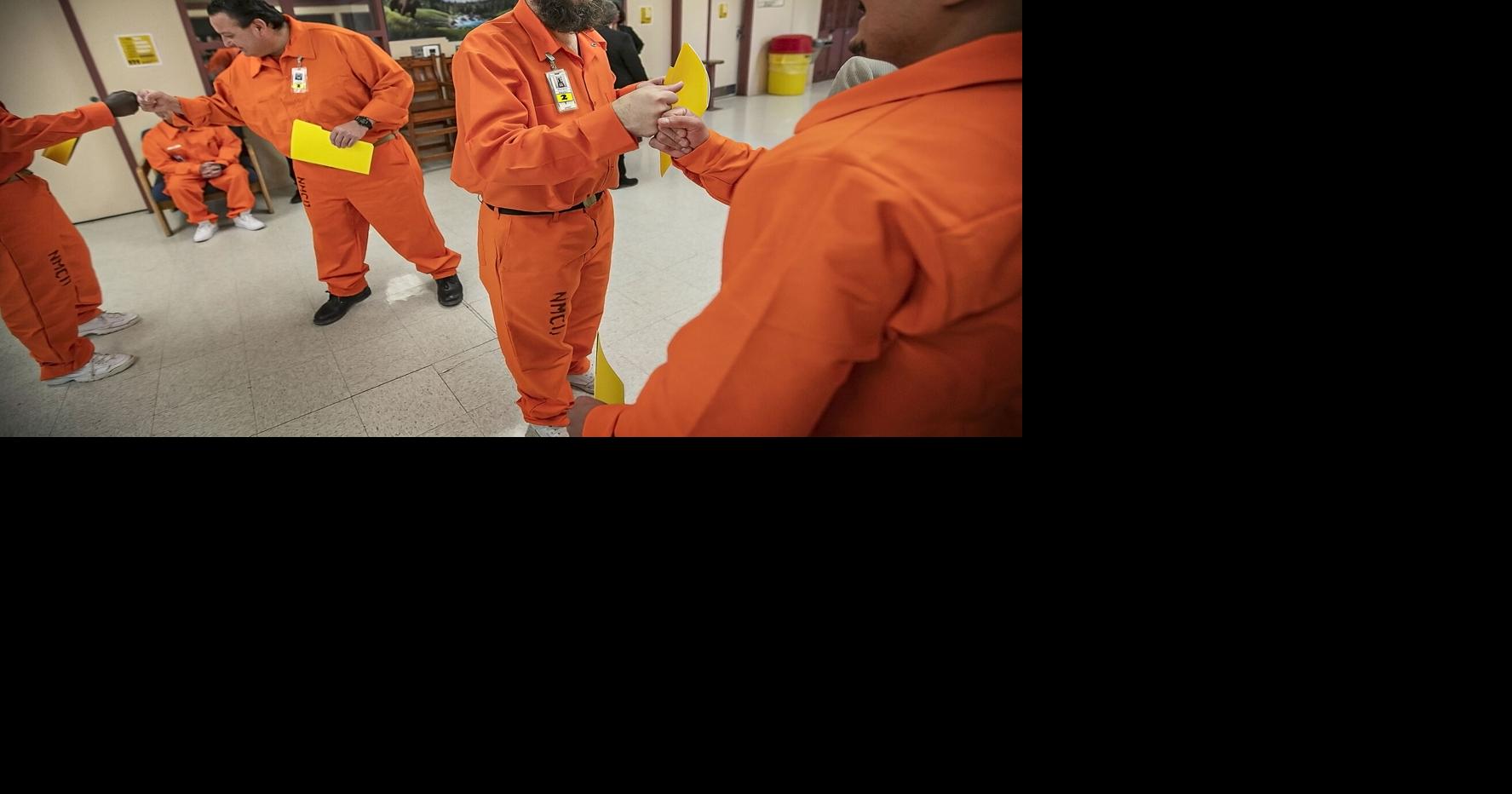 New Mexico inmates graduate from peer support program | Local News ...