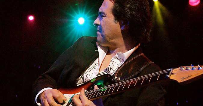 Straight from Vegas: Jerry López and Friends | In Concert ...