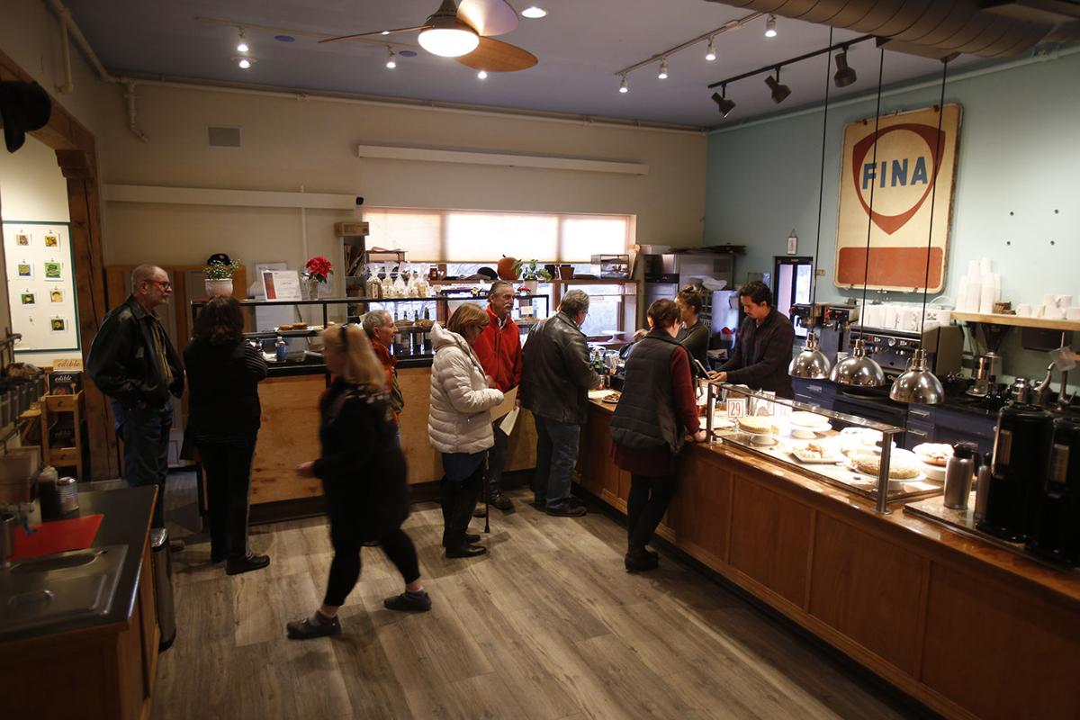 Beacon in the night: Café Fina | Reviews | santafenewmexican.com