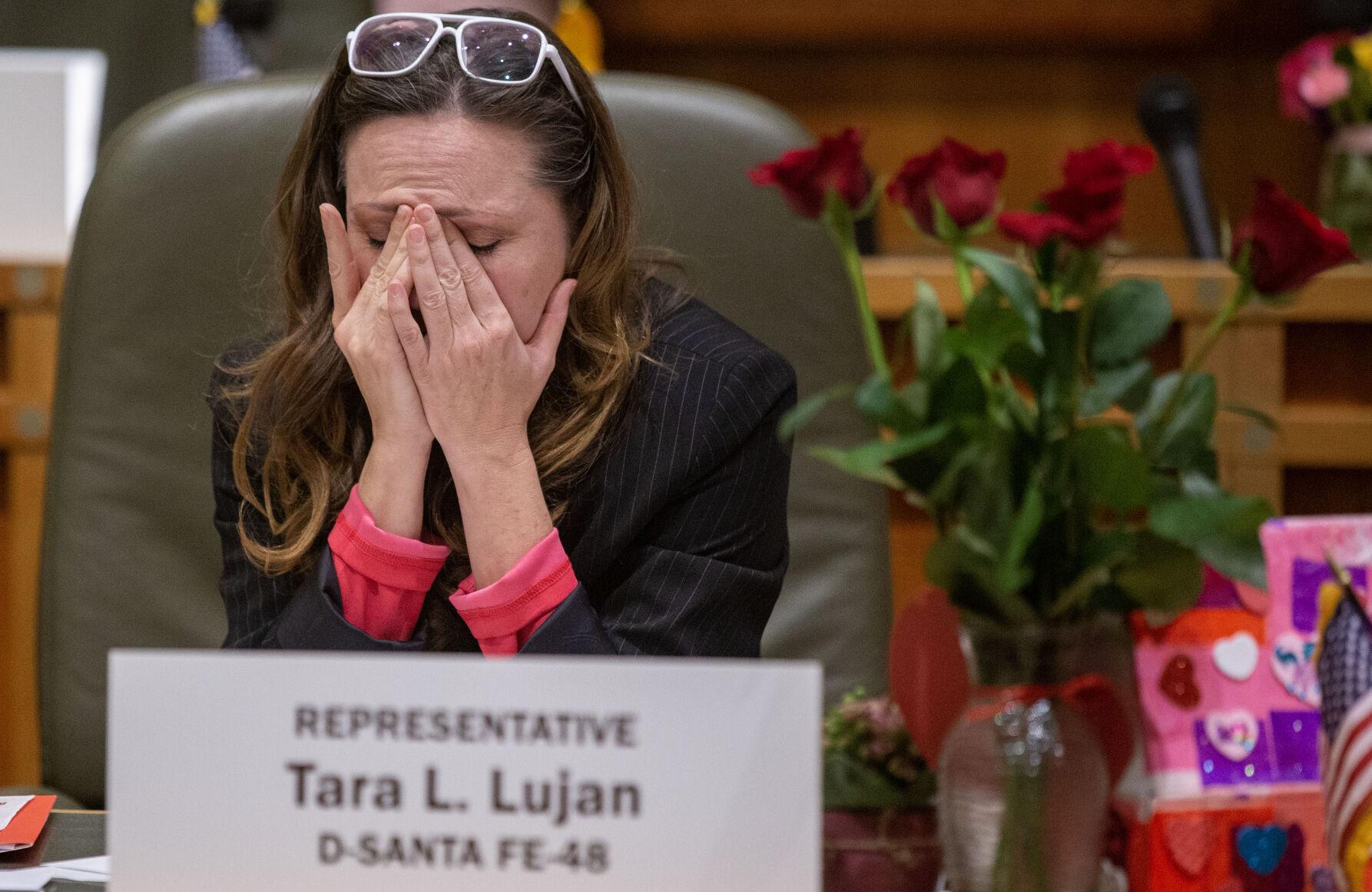 Paid family and medical leave fails in narrow House floor vote ...