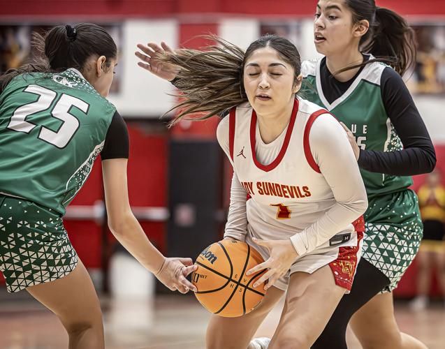 Pojoaque makes state tournament with 48-39 win over Española | Sports ...