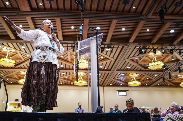 Scenes from the 2023 Santa Fe Indian Market Best of Show Ceremony ...