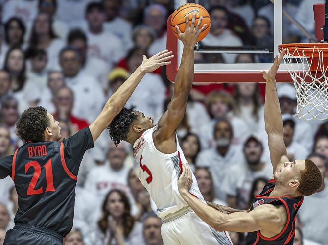 Gallery: Lobos upset Aztecs 88-70 in the Pit | Local News ...