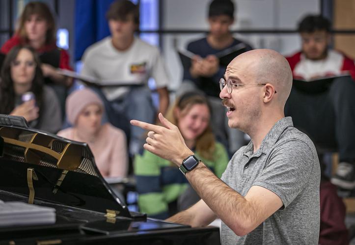 Local high school choirs raising money for trip to perform at Carnegie ...