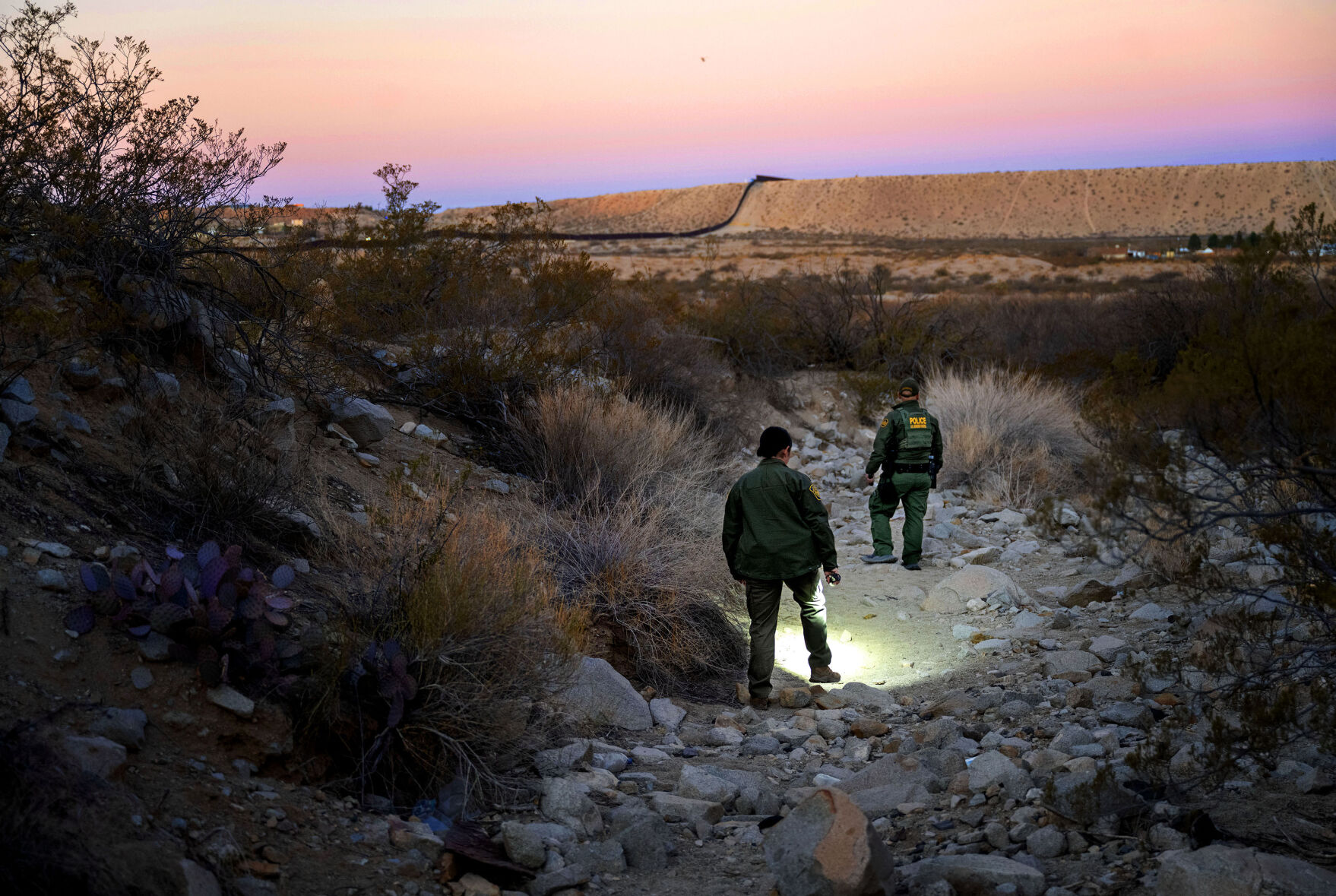 Border crossings are down, but migrants' skeletal remains still dot ...
