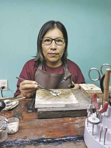 helping hand artisans