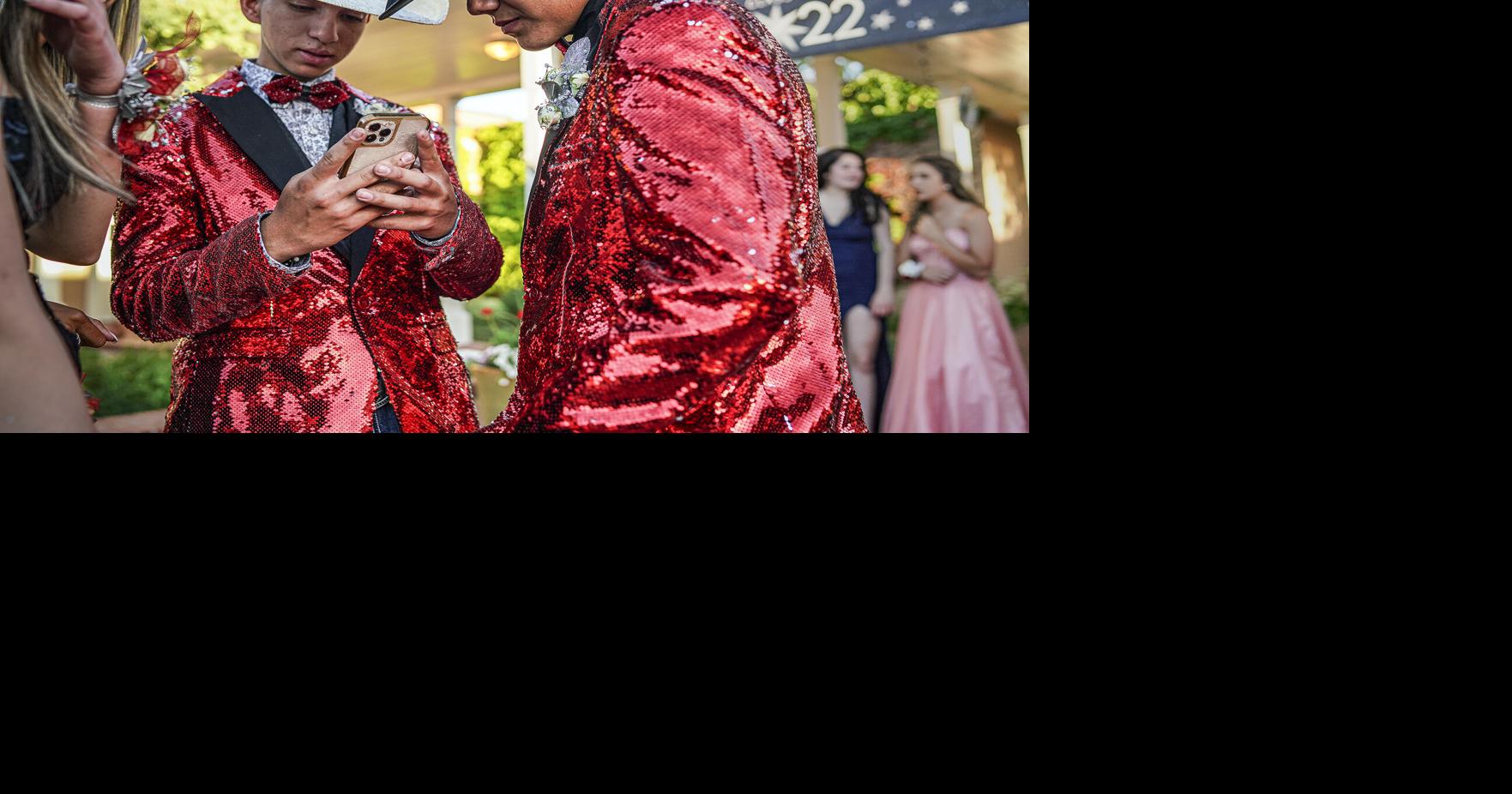 Mora High students forced out by fire celebrate prom at governor's ...