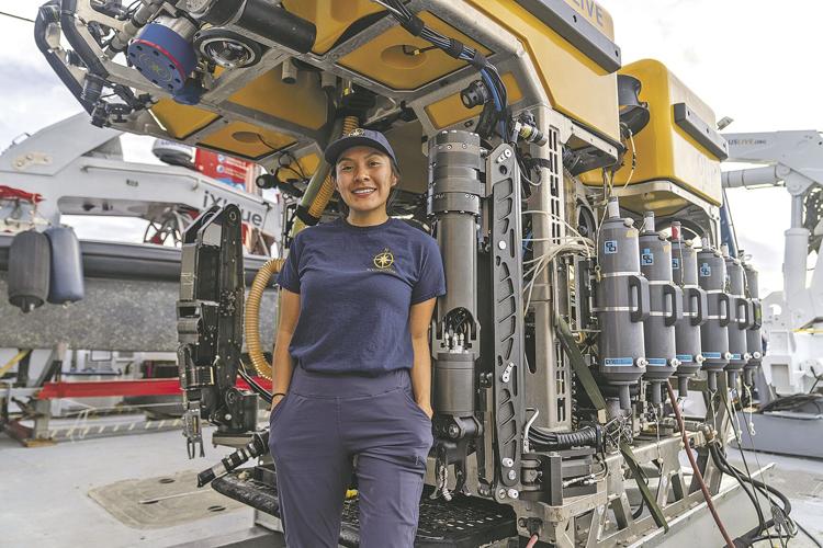 A Navajo science teacher is making waves | Pasatiempo ...