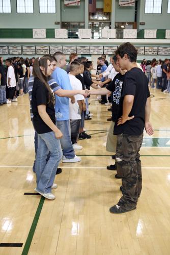 Pojoaque High gives Freshman Warm Welcome | Teen | santafenewmexican.com