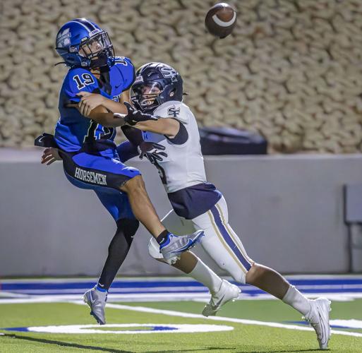 Horsemen defense throttles Demons in 42-3 win | Sports ...