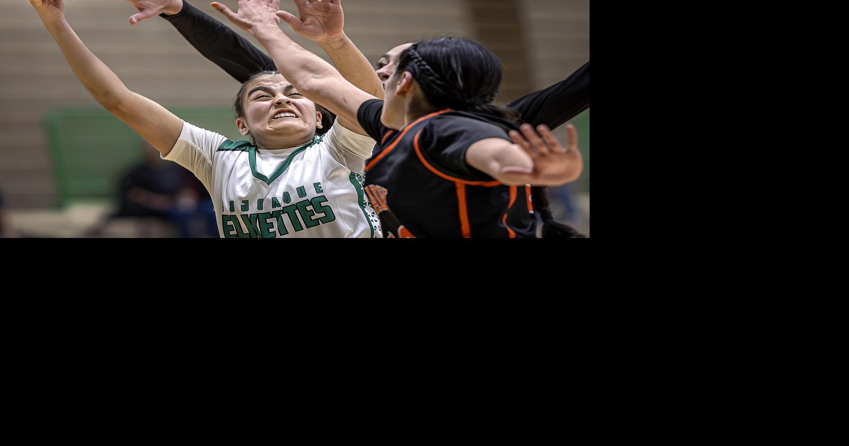 Pojoaque Valley beats district rival Taos 40-27 | Sports ...