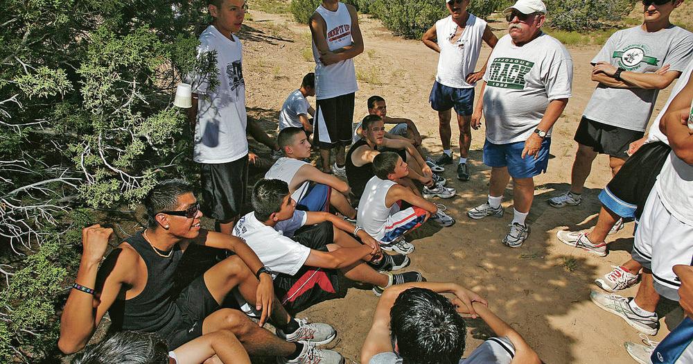 Pojoaque’s beloved cross-country coach had unlikely beginnings | Sports ...