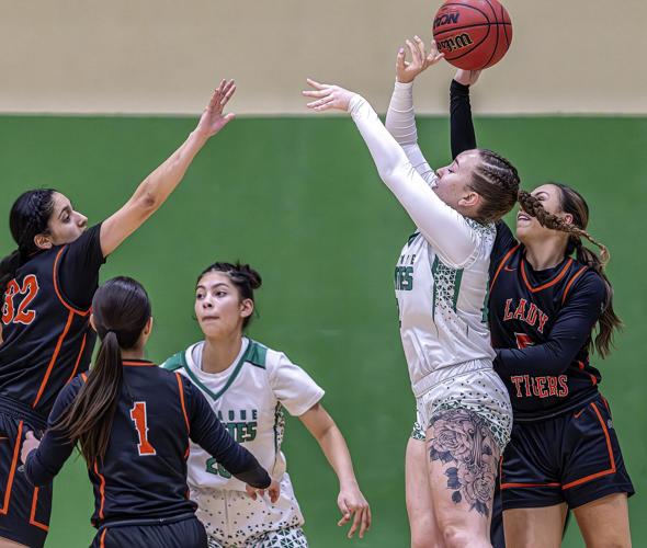 Elkettes get spot they wanted at No. 11; Lady Horsemen slip to 16 ...