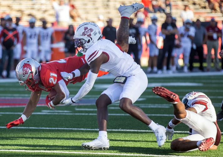 Lobos facing similar opponent in UMass | Sports | santafenewmexican.com