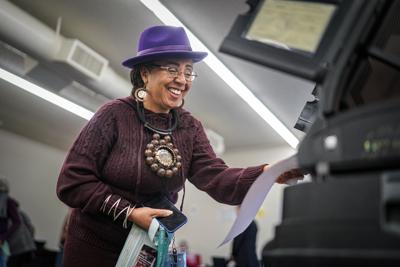 Keller set to win historic third consecutive term as Albuquerque mayor ...