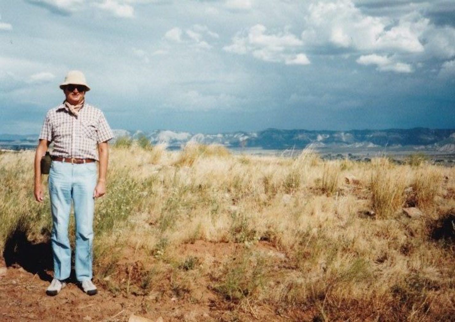 Gordon Wilson remembered as 'gentle man' with passion for archaeology ...