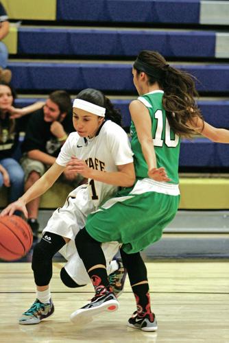 Girls basketball: Demonettes top Elkettes | Sports | santafenewmexican.com