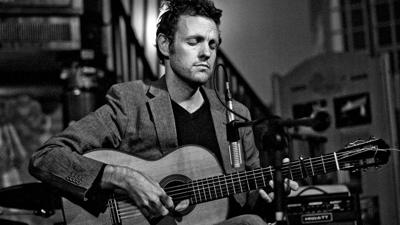 Distant sounds: Derek Gripper | In Concert | santafenewmexican.com