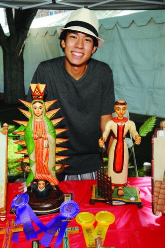 It takes a village: New generation learns from market mentors ...