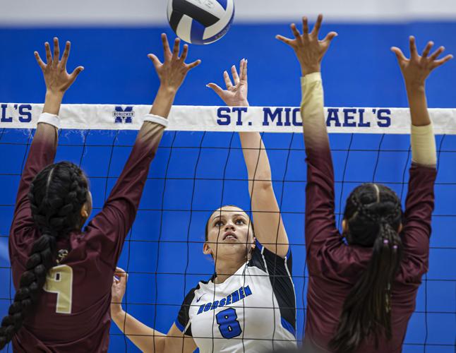 Lady Horsemen show composure, use strong serving to down Lady Braves ...