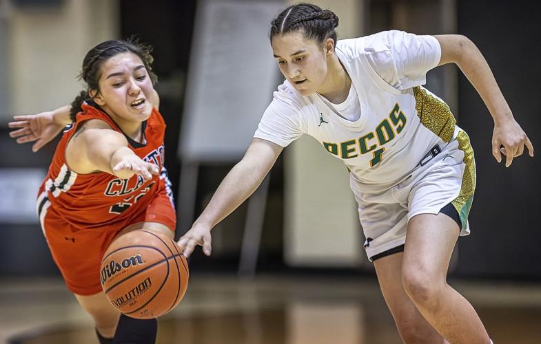 Lady Panthers riding nine-game win streak, overshadowing Pecos boys ...