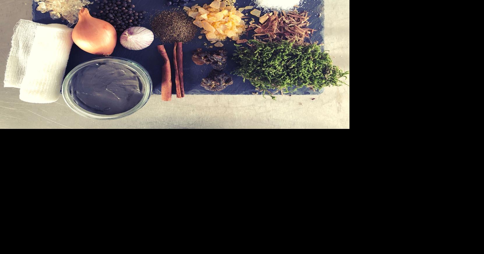 The scent of history: Egyptologist Dora Goldsmith | Pasatiempo ...