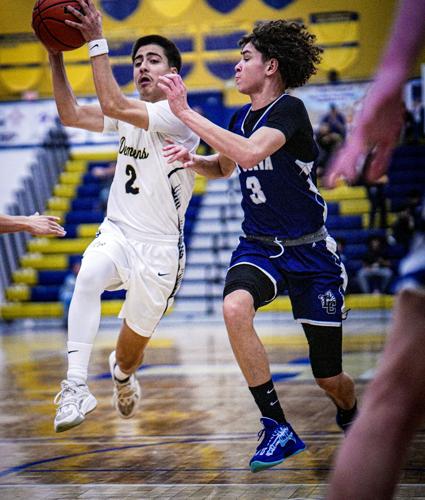 Bears do enough down stretch to outlast Demons 63-60 in error-filled ...