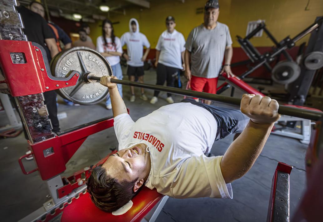 Powerlifting finds a home at Española Valley | Sports ...